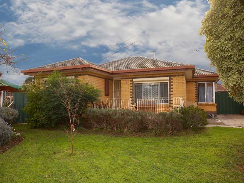 9 Fernlea Court, Sunshine West, VIC 3020 - realestate.com.au