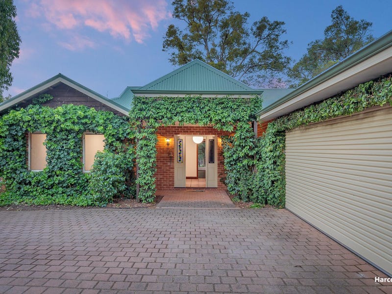 12 Forestedge Retreat, Roleystone, WA 6111 - Property Details