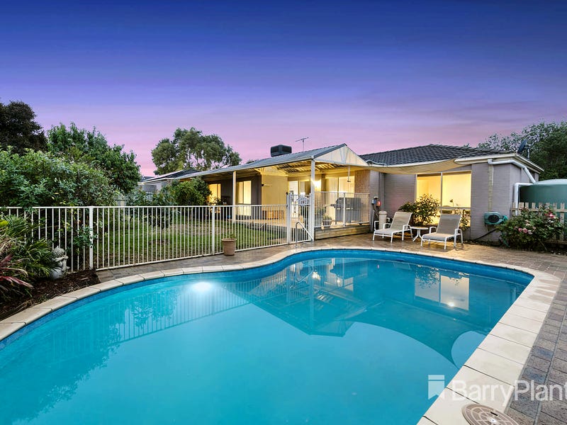 52 Parkside Cres, Mornington, VIC 3931 - realestate.com.au