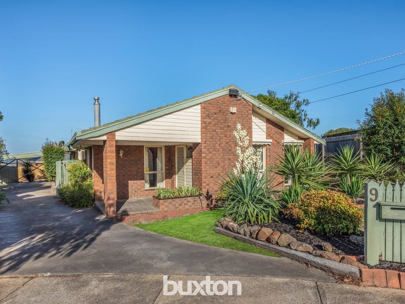 9 Timbarra Court, Grovedale, Vic 3216 - Property Details