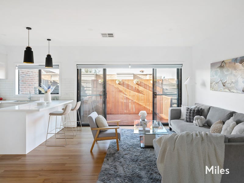 2/36 Lower Plenty Road, Rosanna, Vic 3084 - Property Details