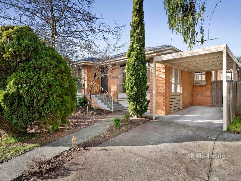 8 Apollo Court, Croydon South, VIC 3136 - realestate.com.au