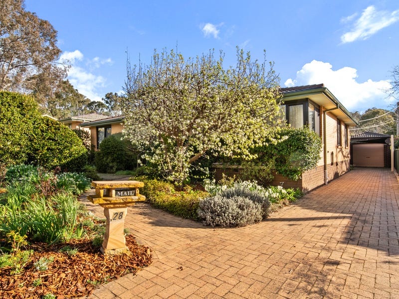 28 Mackellar Crescent, Cook, ACT 2614 - Property Details