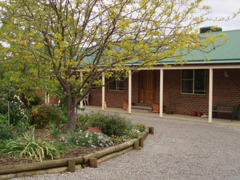 8 Goderich Court, Kingswood, NSW 2340 - realestate.com.au