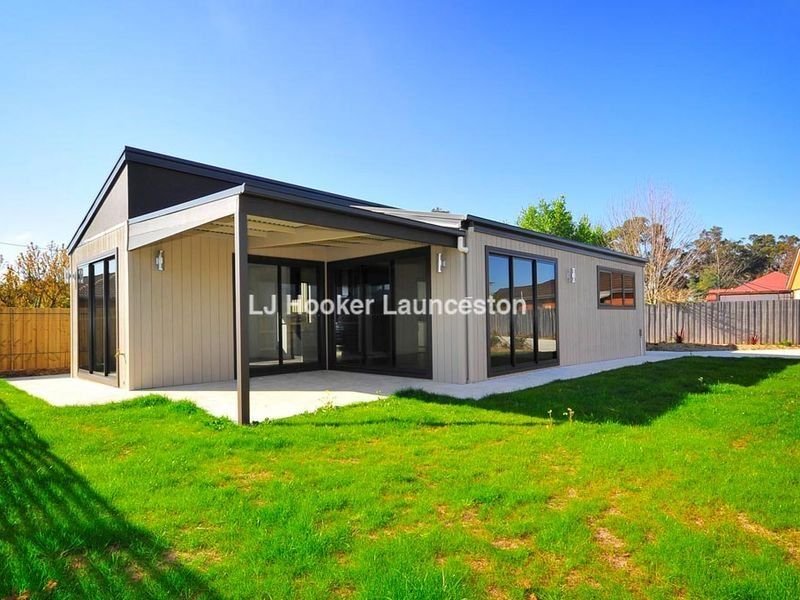 2/8 Banksia Grove, Perth, Tas 7300 - Property Details