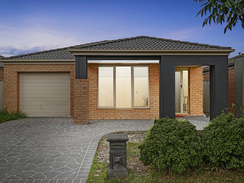 7 Morgan Way, Pakenham, VIC 3810 - realestate.com.au