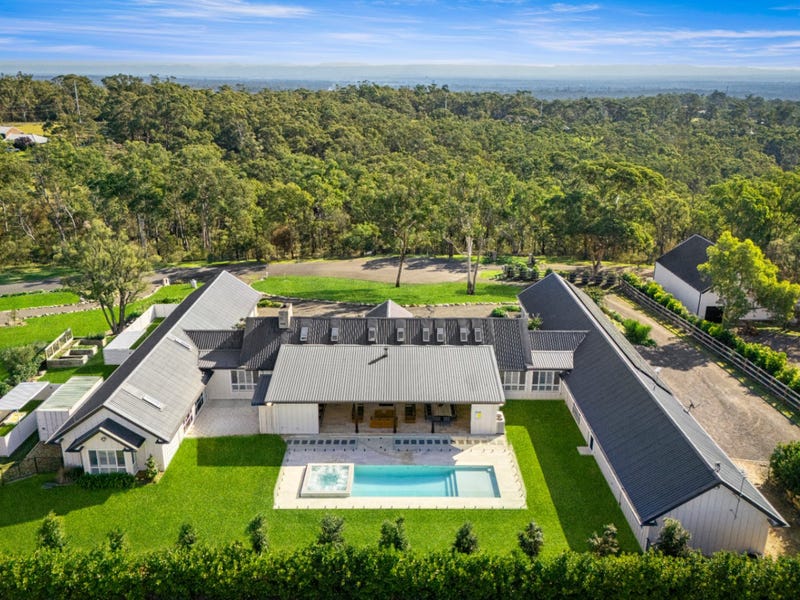 7 Peach Tree Grove, Glenorie, NSW 2157 - Property Details