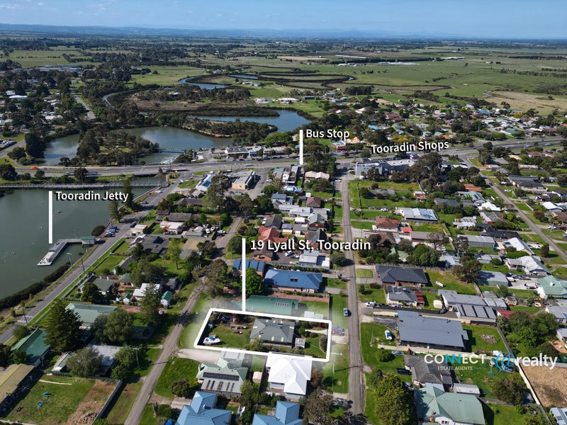 19 Lyall Street, Tooradin, Vic 3980 - Property Details