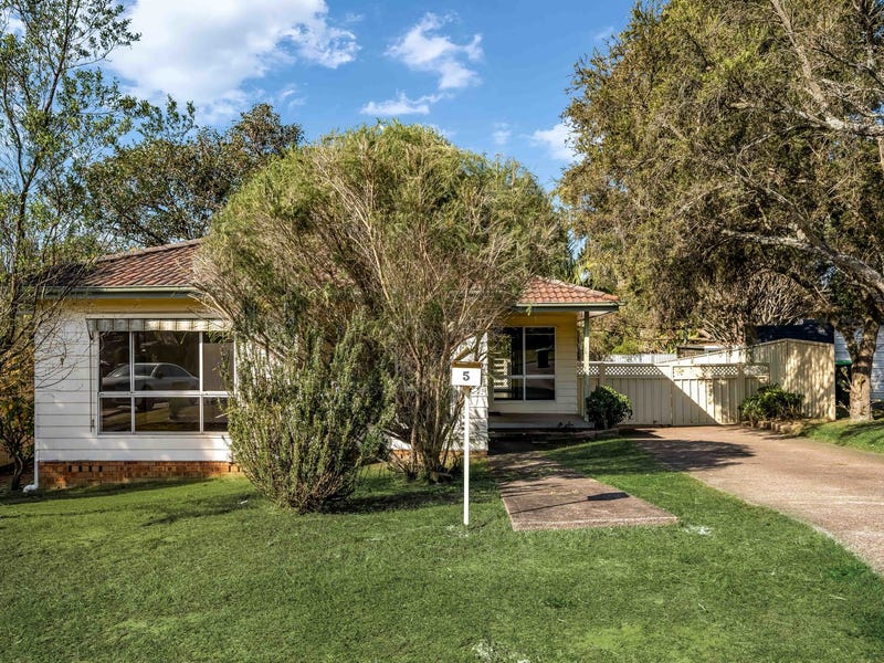 5 Unicomb Close, Rutherford, NSW 2320 - Property Details