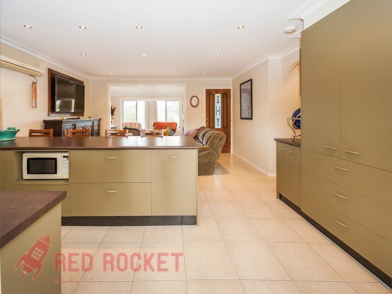 24 Minoa Street, Woodridge, Qld 4114 - Property Details