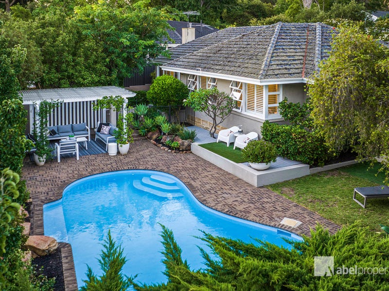 34 Glengariff Drive, Floreat, WA 6014 - Property Details