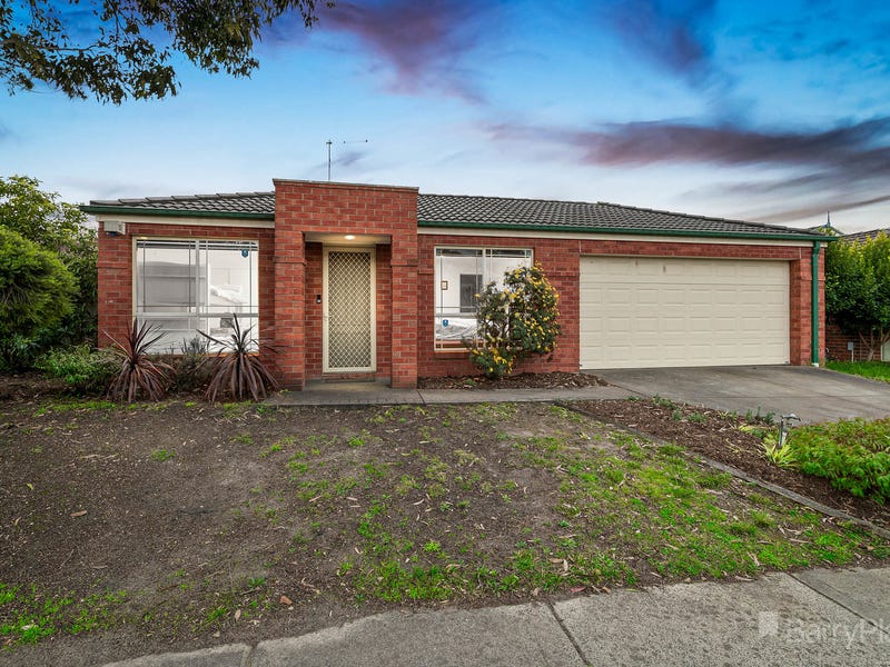 11 Pownceby Court, Pakenham, VIC 3810 - realestate.com.au