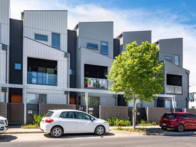 83 Murnong Street, Point Cook, VIC 3030 - realestate.com.au