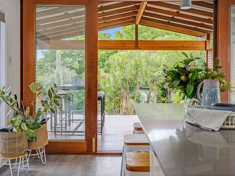 22 Wongabel Street, Kenmore, Qld 4069 - Property Details