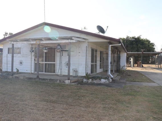 12 Eleventh Ave, Scottville, Qld 4804 - Property Details