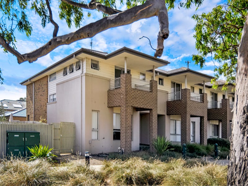 8 Midas Walk, Epping, VIC 3076 - realestate.com.au