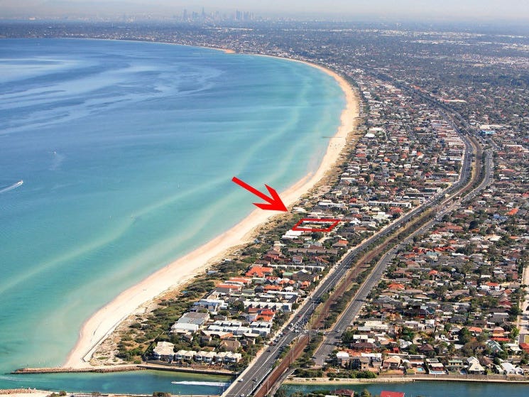 5 Ti Tree Avenue, Bonbeach, VIC 3196 - realestate.com.au