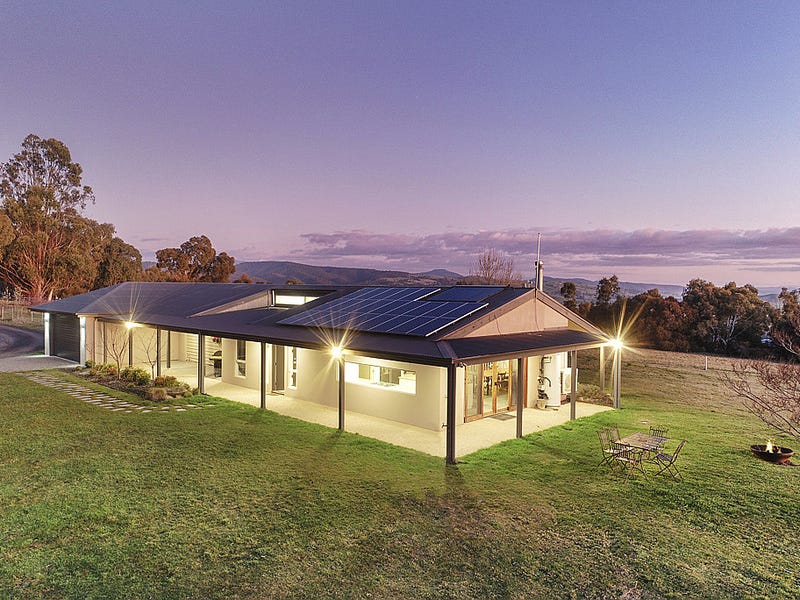 50 LOCHIEL ROAD, Barwite, Vic 3722 - Property Details