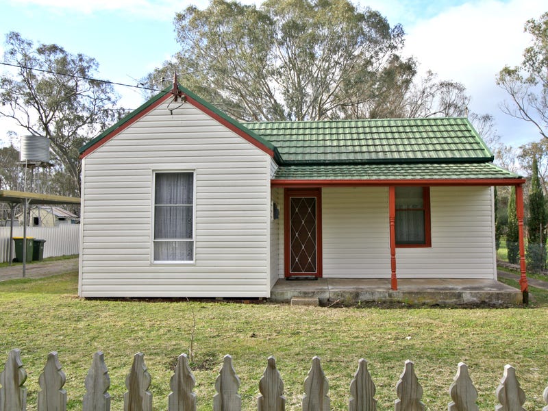 80 Wallace Street, Apsley, Vic 3319 - Property Details