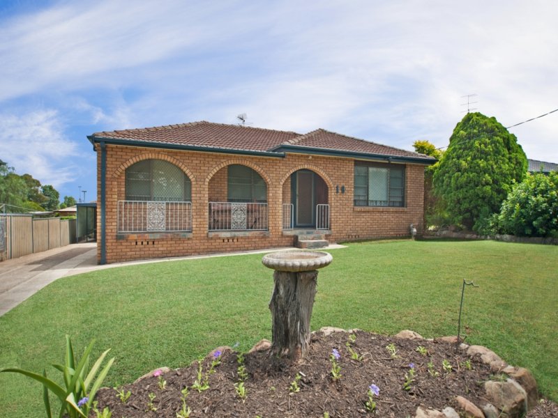 16 Kennedy Street, Rutherford, NSW 2320 - realestate.com.au