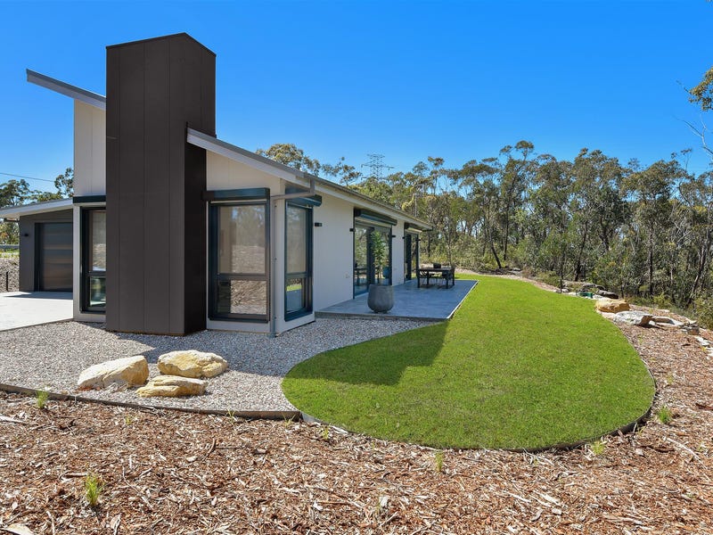 9 Badham Street, Faulconbridge, NSW 2776 - realestate.com.au