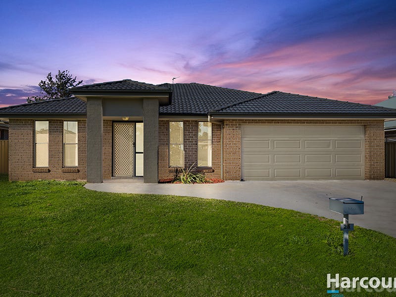 25 Edward Windeyer Way, Raymond Terrace, NSW 2324 - realestate.com.au