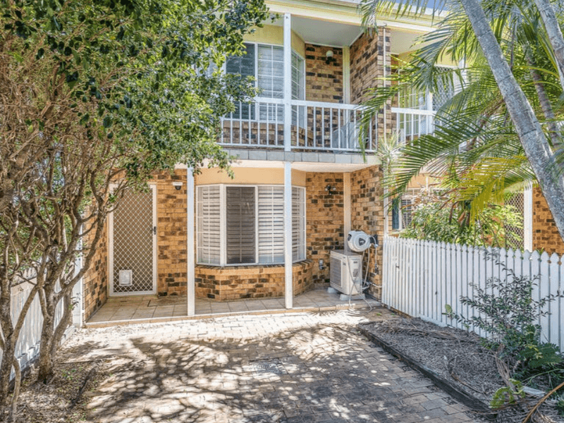 4/41 Scott Road, Herston, QLD 4006 - realestate.com.au
