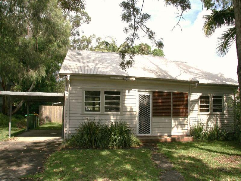 2 Lynnette Cres, East Gosford, NSW 2250 - realestate.com.au