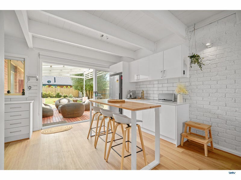 12 Foam Court, Torquay, VIC 3228 - realestate.com.au