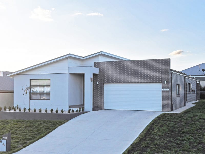 38 Graham Drive, Kelso, NSW 2795 - Property Details