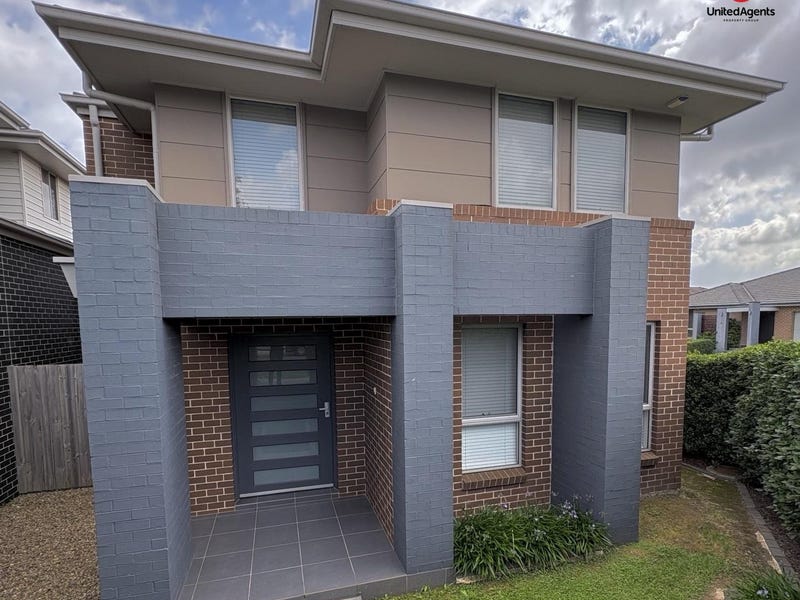 63 Southern Cross Avenue, Middleton Grange, NSW 2171 - realestate.com.au
