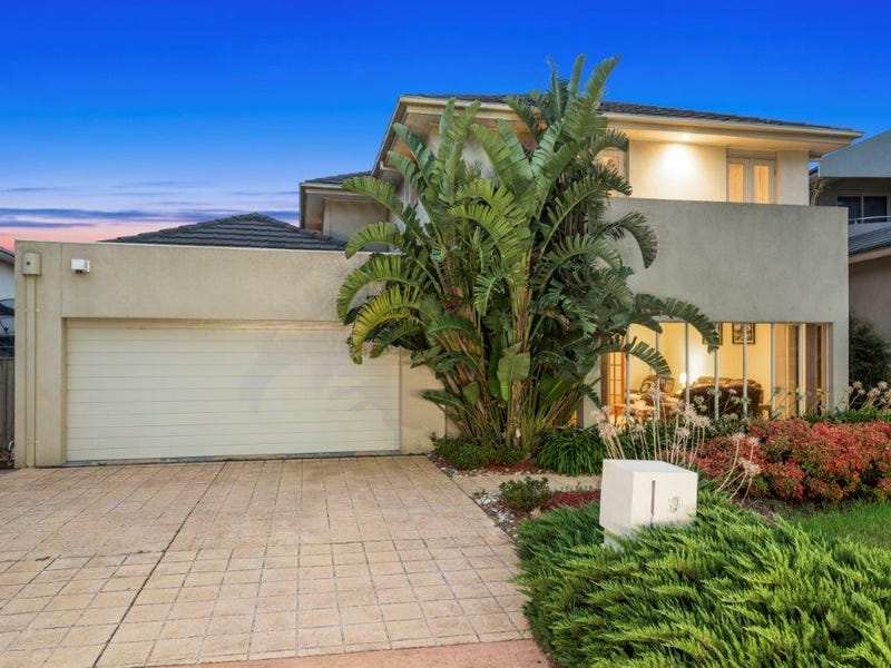 9 Pelican Point Road, Point Cook, VIC 3030 - realestate.com.au