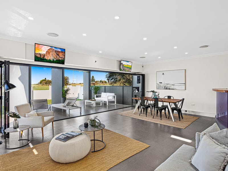 2 Moray Road, Towradgi, NSW 2518 - Property Details