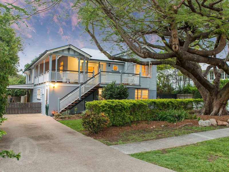 111 Nelson Street, Corinda, Qld 4075 - Property Details