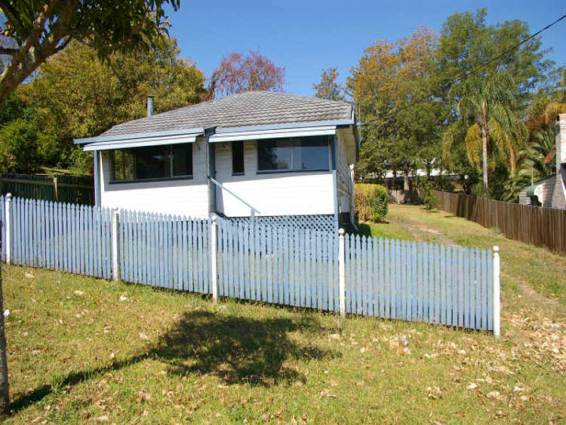 2 Prospect Street, North Toowoomba, QLD 4350 - realestate.com.au