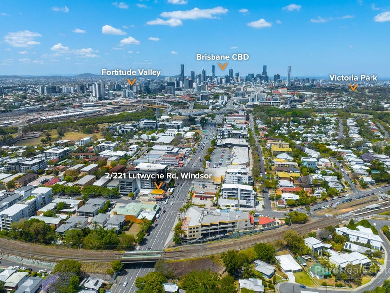 2/221 Lutwyche Road, Windsor, QLD 4030 - realestate.com.au