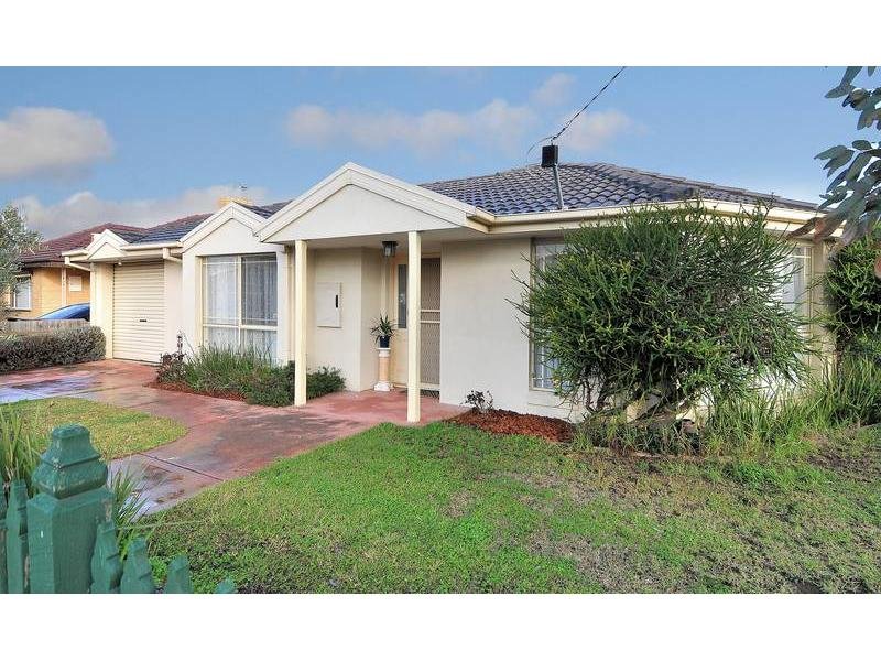 15 Alexander Avenue, Thomastown, Vic 3074 - Property Details