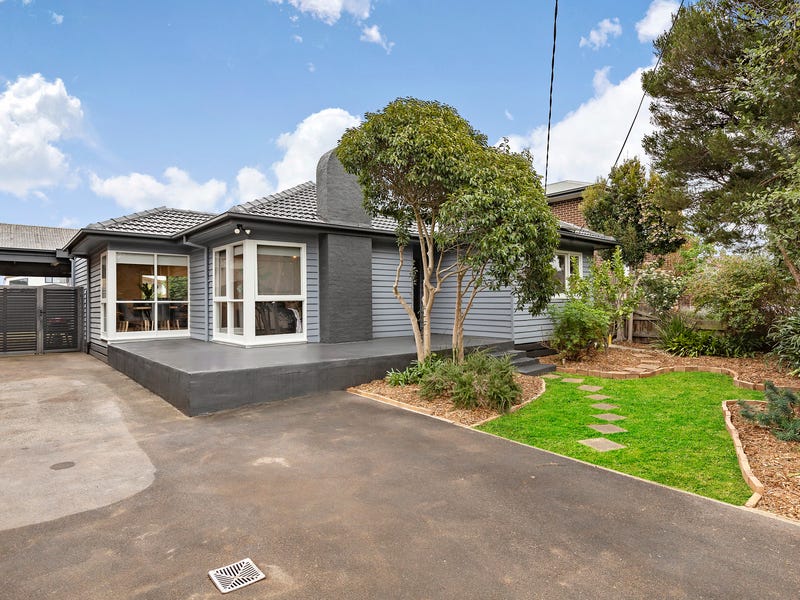 22 Scott Street, Seaford, Vic 3198 - Property Details
