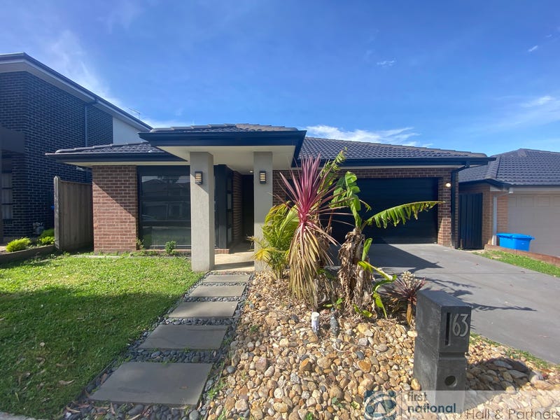 63 Alarah Boulevard, Cranbourne West, VIC 3977 - realestate.com.au
