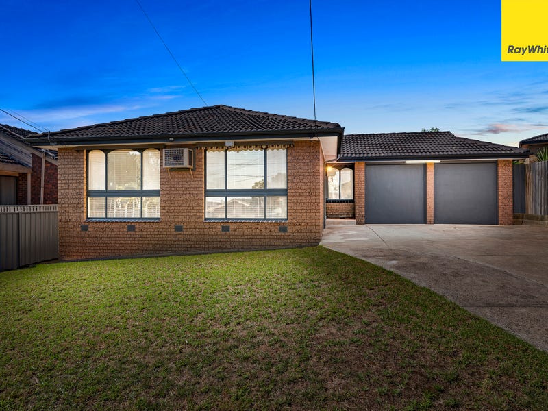 3 Weir Place, Westmeadows, VIC 3049 - realestate.com.au