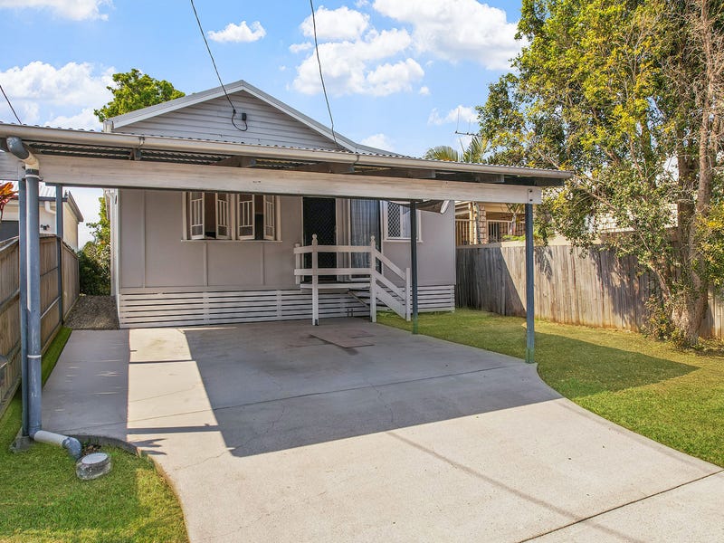 102 Scarborough Road, Redcliffe, Qld 4020 - Property Details