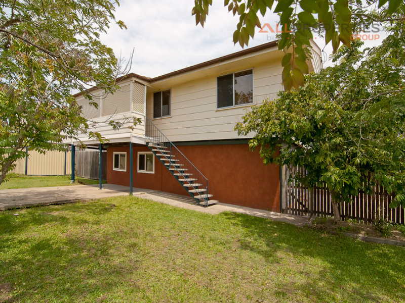 104 Bardon Road, Kingston, Qld 4114 - Property Details