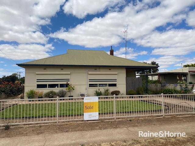 18 Hall Street, Cummins, SA 5631 - Property Details