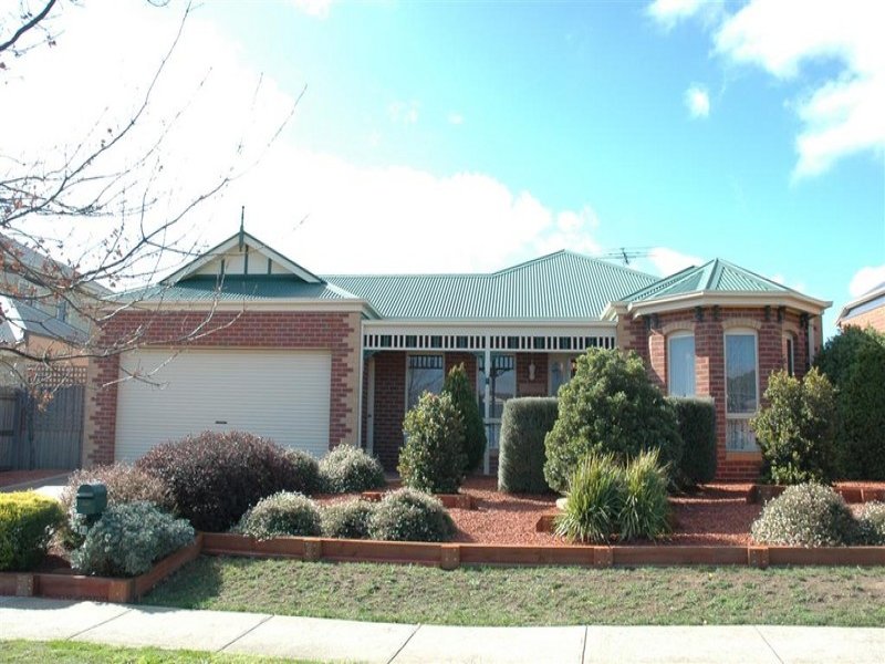 43 Bellview Drive, Sunbury, Vic 3429 - Property Details