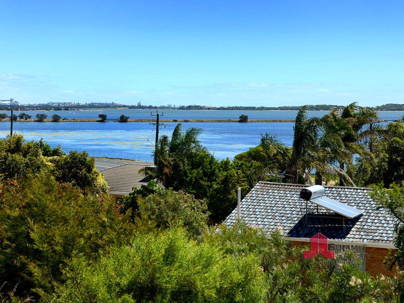 6 Christina Street, Australind, WA 6233 - Property Details