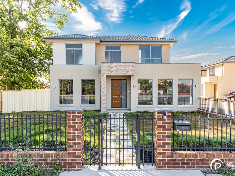 15 Pakenham Road, Pakenham, Vic 3810 - Property Details