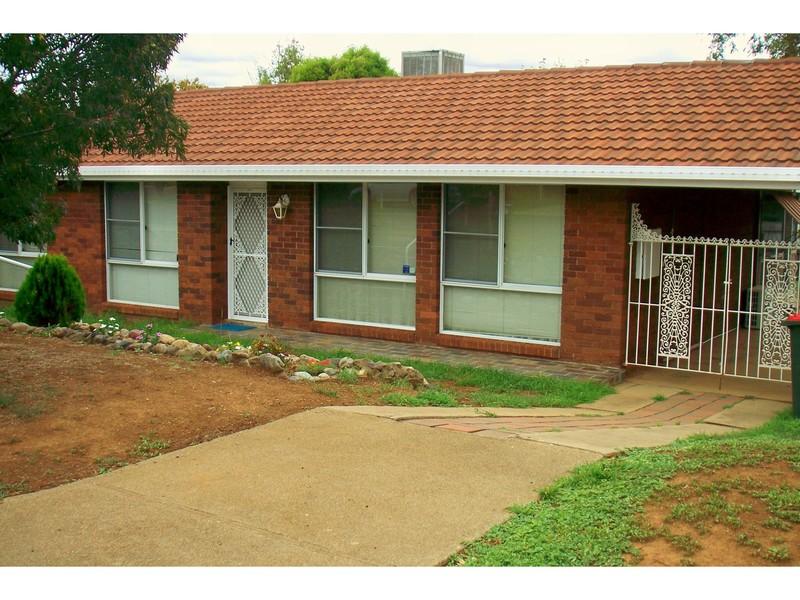 14 FISHER RD, Tamworth, NSW 2340 - Property Details