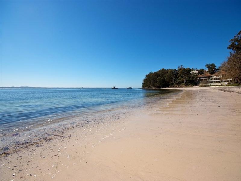 1/159-161 Bagnalls Beach Road, Corlette, NSW 2315 - Property Details