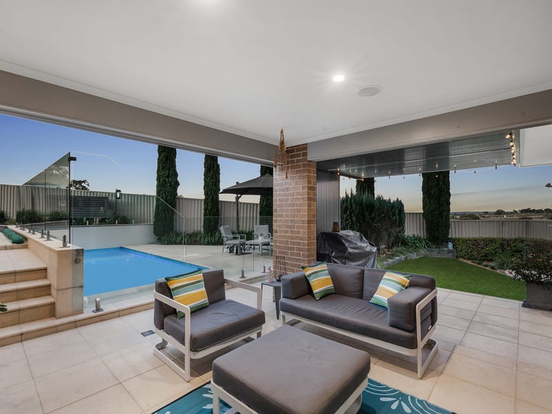 10 Ethan Close, Luddenham, NSW 2745 - Property Details