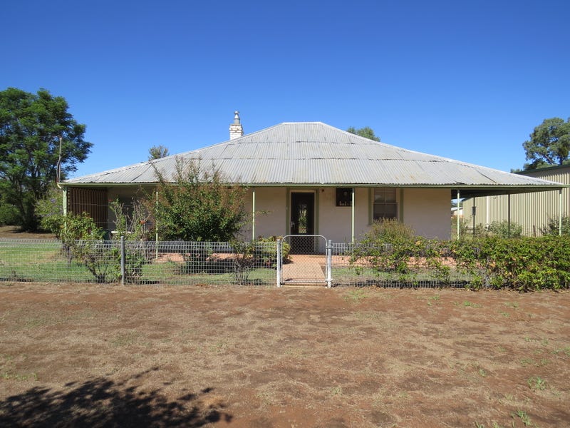 10 Forbes Street, Gooloogong, NSW 2805 - Property Details